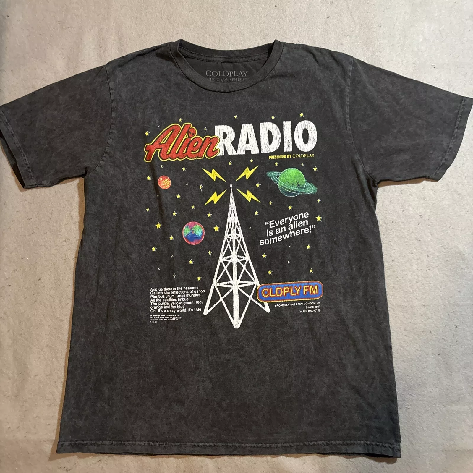 Coldplay Alien Radio Music Of The Spheres Band Tee T-Shirt 2022 ...