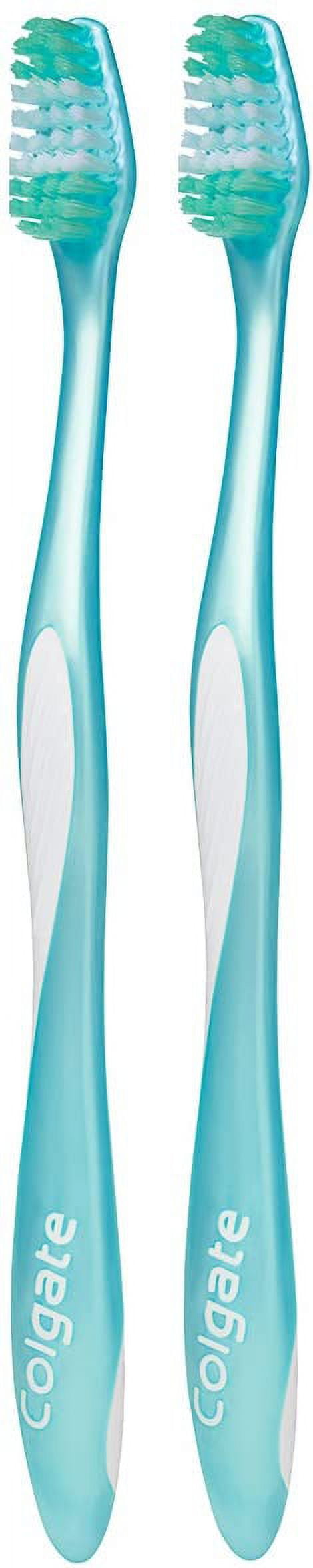 Colgate Wave Compact Head Toothbrush, Comfort Fit, Soft (Colors Vary ...