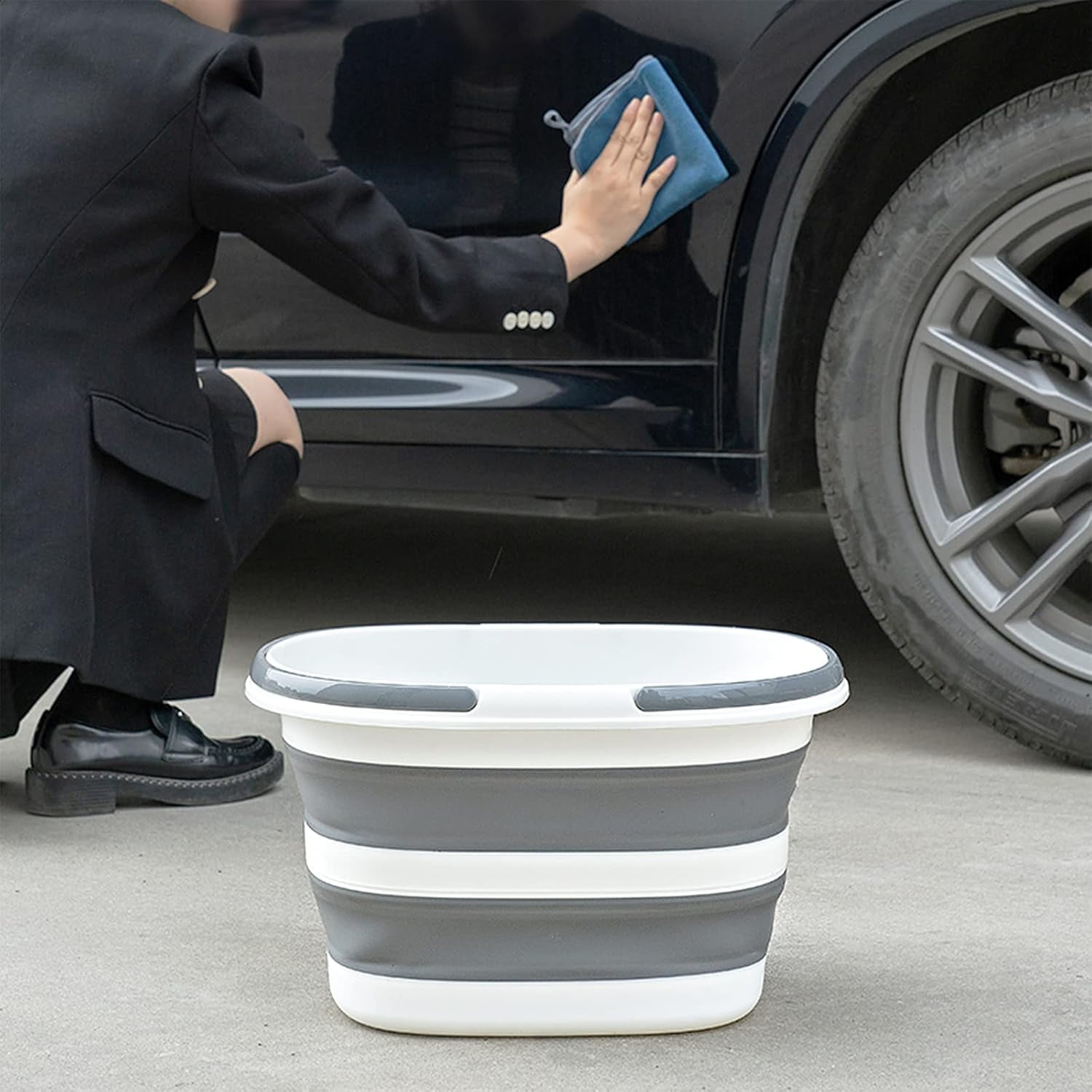 Collapsible Bucket for House Cleaning, Camping, and More - Space Saving ...