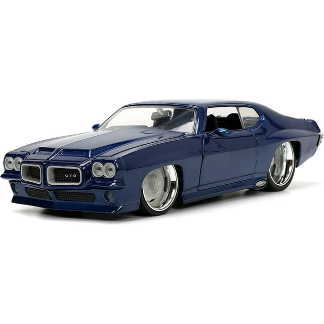 Collections Etc 1971 Pontiac GTO Judge 1:24 Die-Cast Model(Selections ...