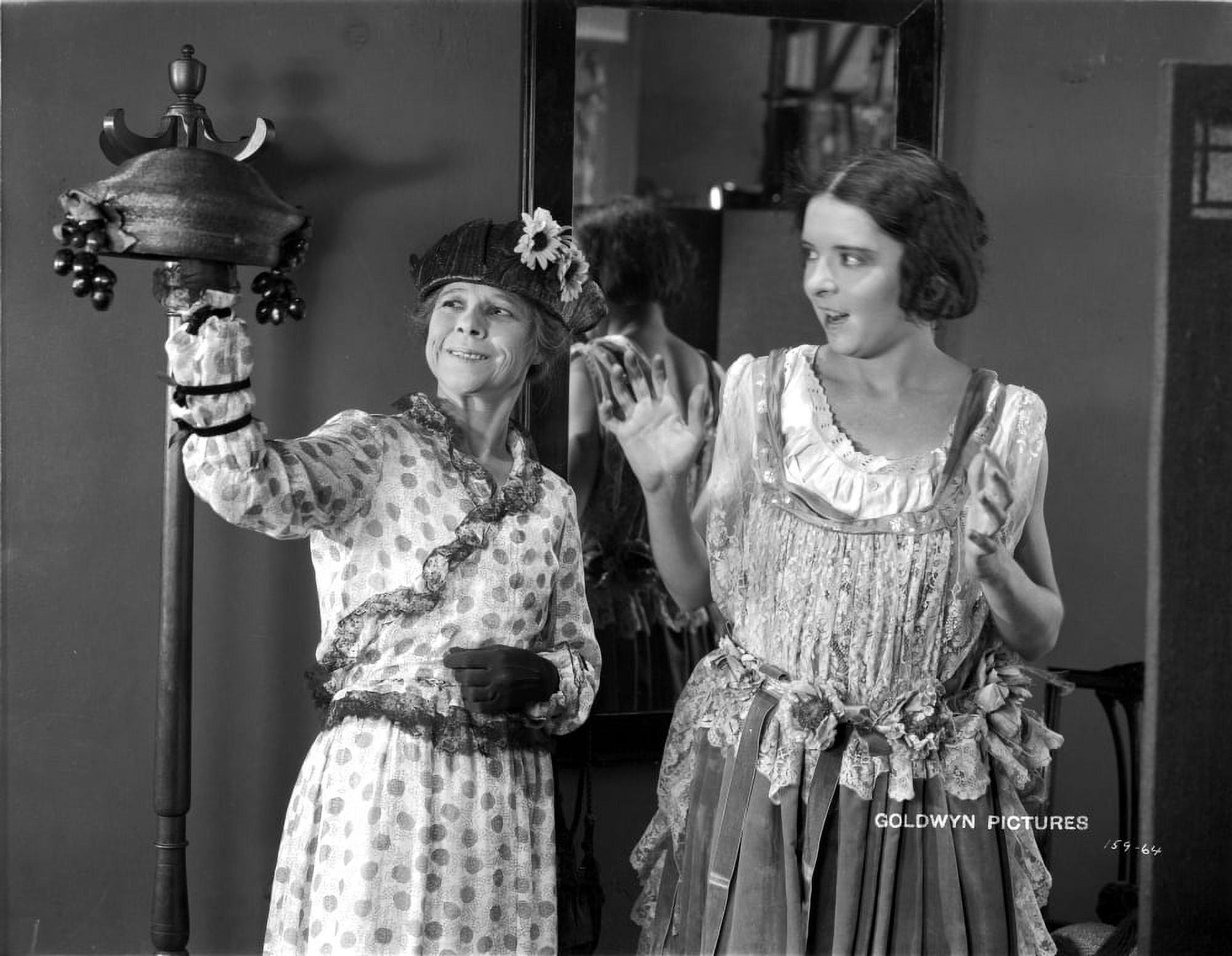 Colleen Moore on a Dress Portrait Photo Print (8 x 10) - Walmart.com