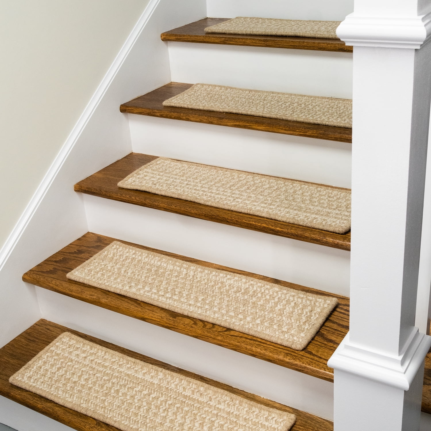 Colonial Mills VT33A008X028SX 8 x 28 in. Natural Woven Tweed Stair ...