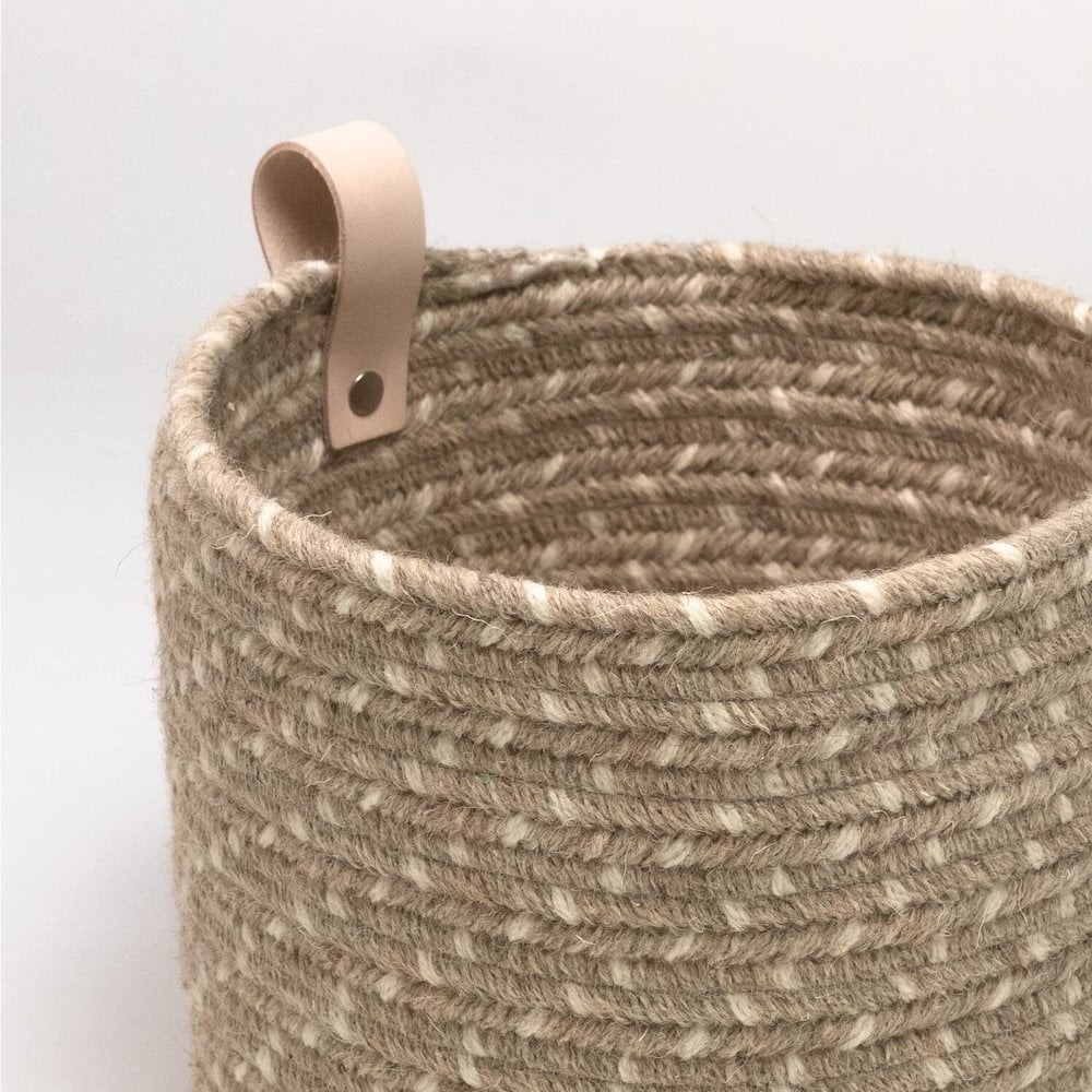 Colonial Mills Wool Dice-X Leather Loop Basket - Beige 10"x10"x9 ...