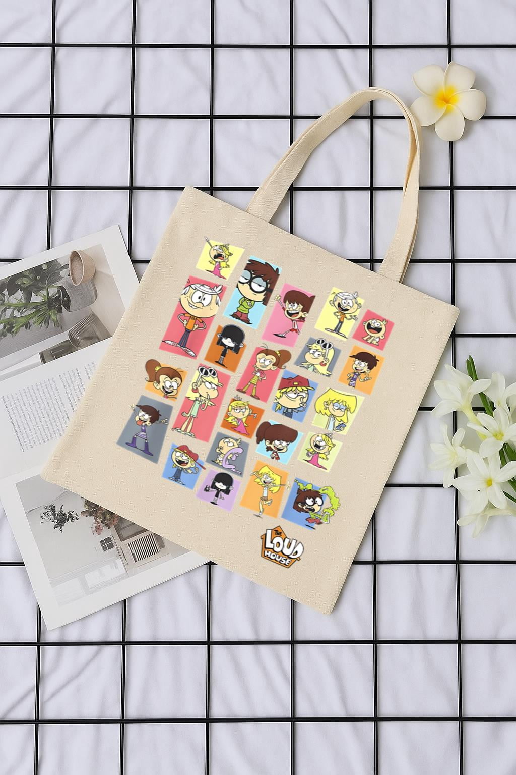 Colorful Panels Cartoon Logo Bag, Animated Family Fun Bag, Graphic Fan ...