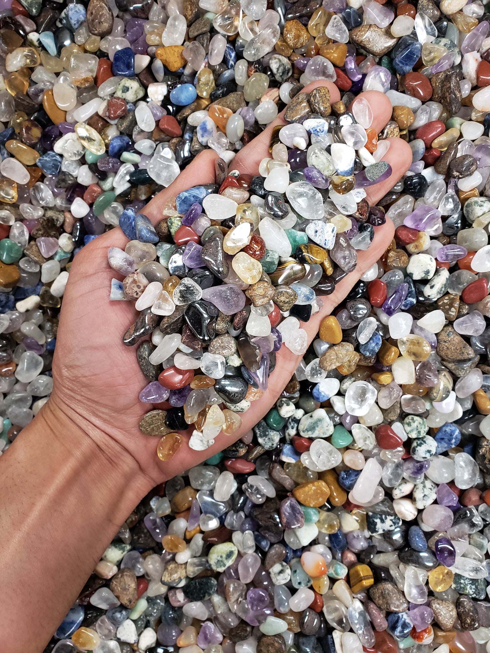 Colorful Tumbled Crystal Stone Chips for Décor Accents & Crafting ...