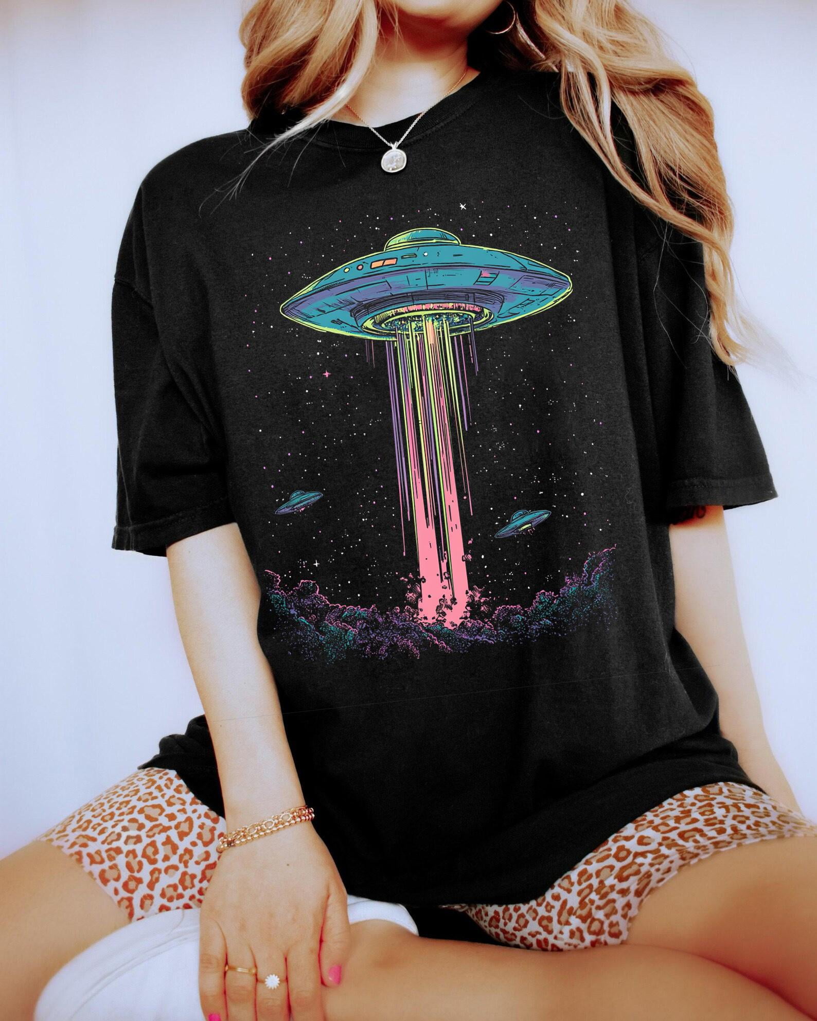 Colorful UFO Graphic T-Shirt for Fun Retro Alien Abduction and ...