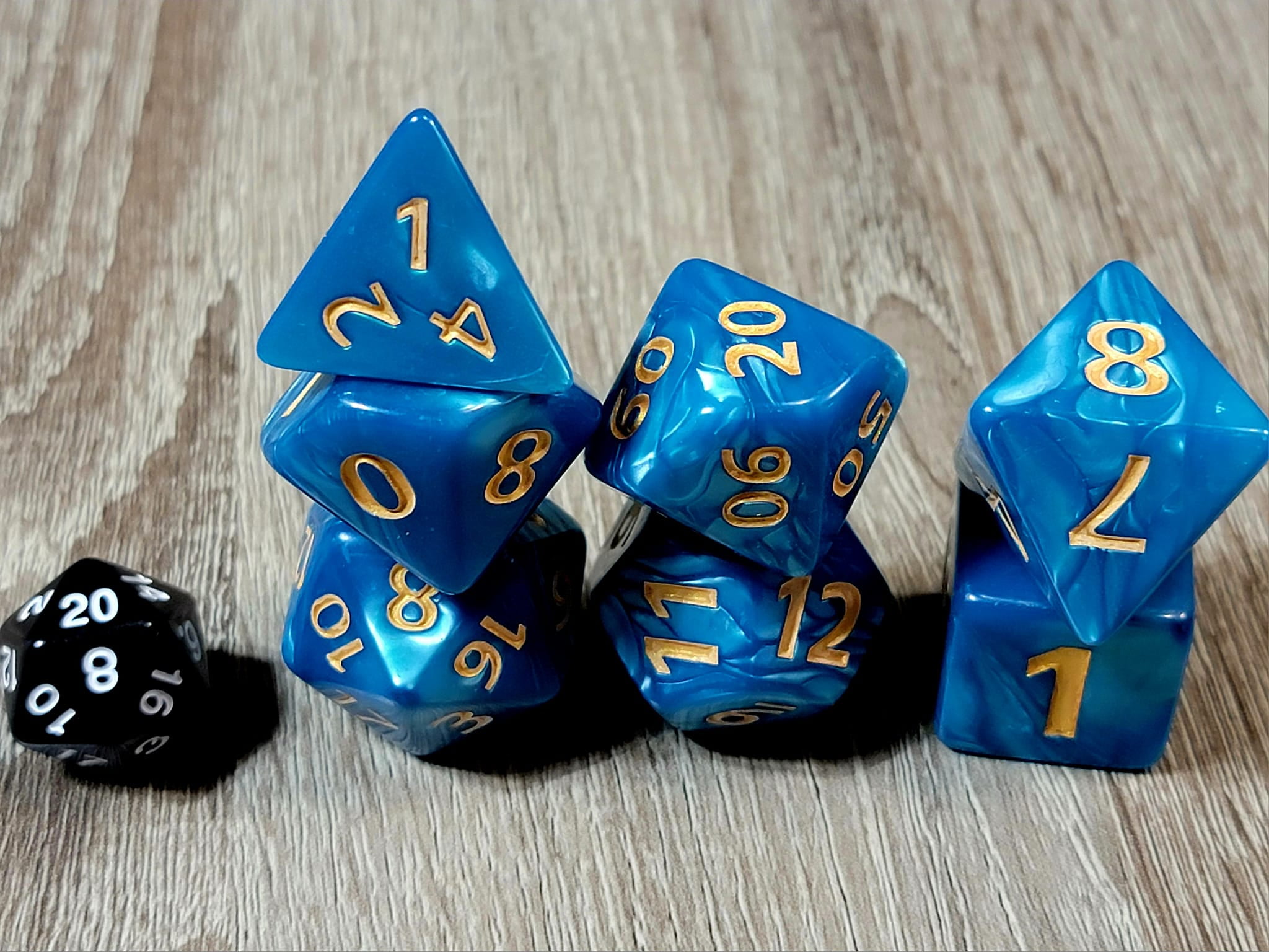 Colossal Blue 25-29mm Large Jumbo Dnd Dice Set | Dungeons and Dragons ...