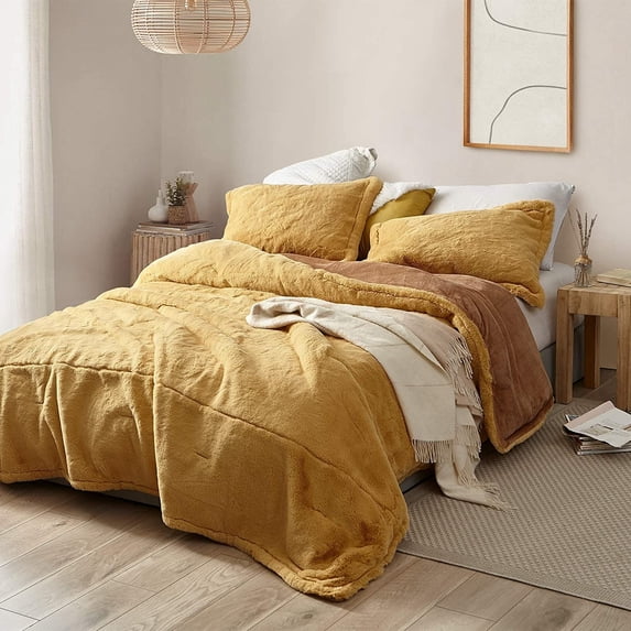 Coma Inducer Chunky Bunny - ® Oversized Comforter Set - Lionhead ...