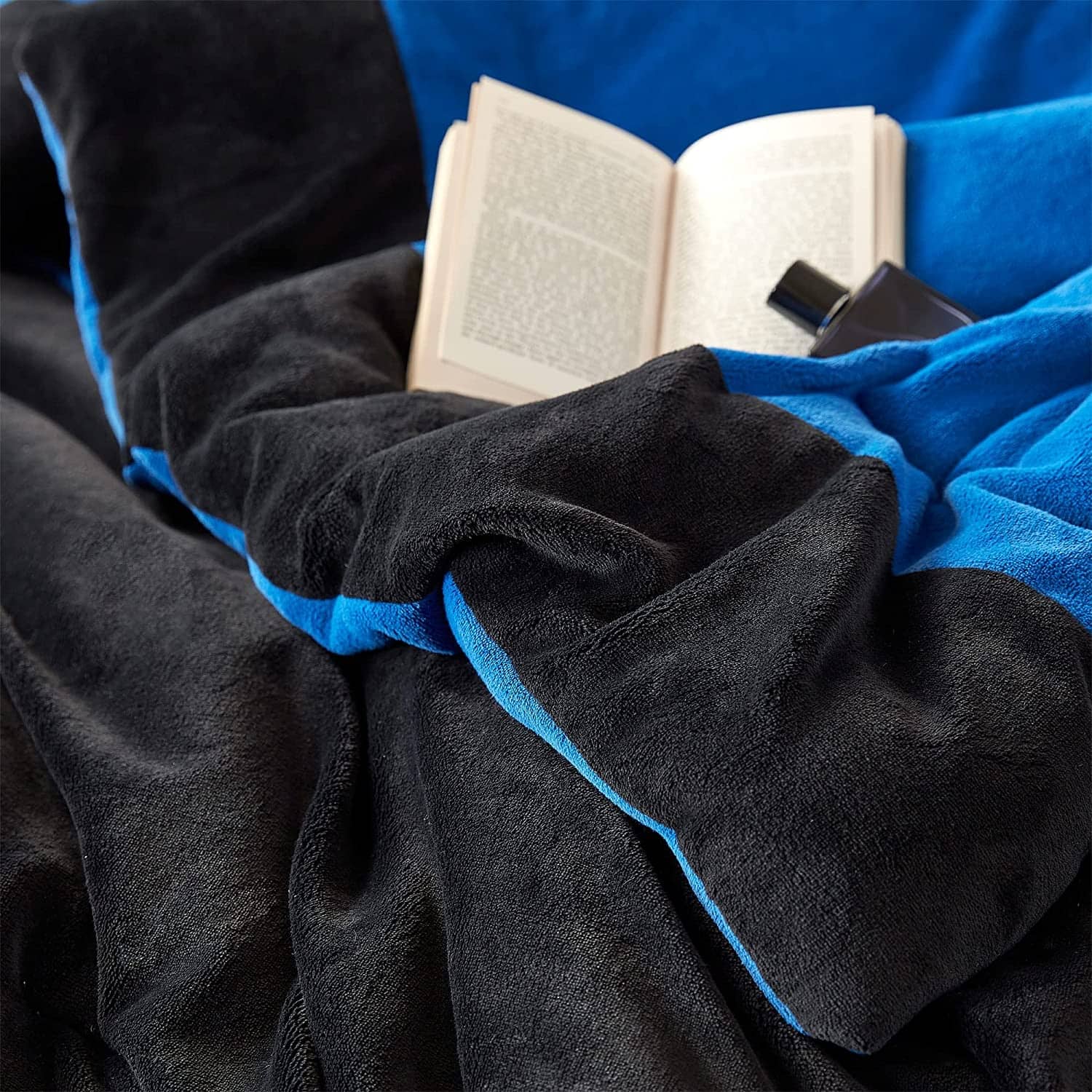 Coma Inducer Even Heroes Need Sleep - ® Oversized Comforter Set ...