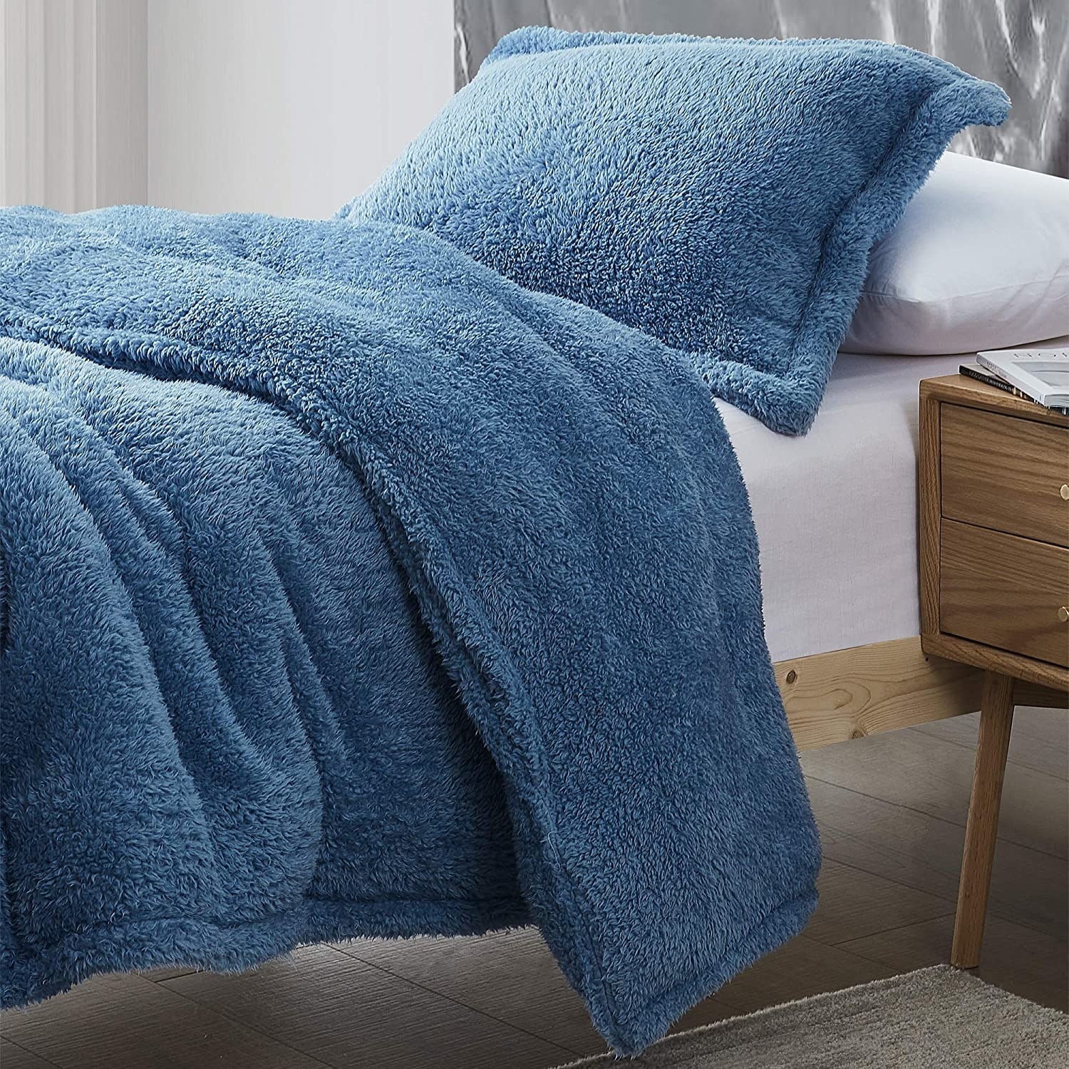 Coma Inducer Hollywood - ® Oversized Comforter Set - Faded Denim Twin ...