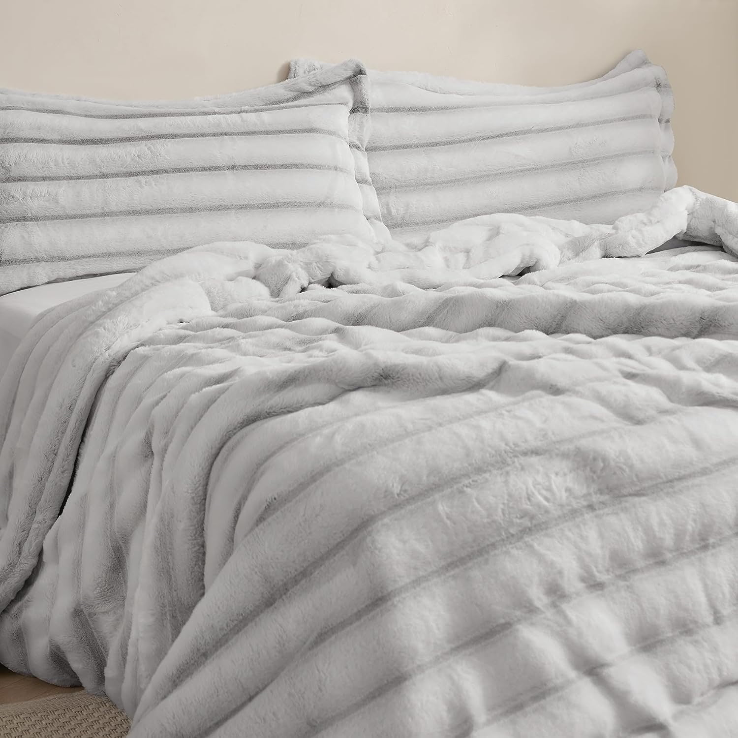 Coma Inducer Jelly Rolls Chunky Bunny - ® Oversized Comforter Set ...