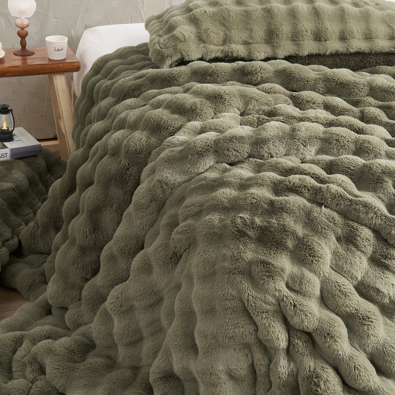 Coma Inducer Snowball Chunky Bunny - ® Oversized Comforter Set - Olive Earth Twin XL - Walmart.com