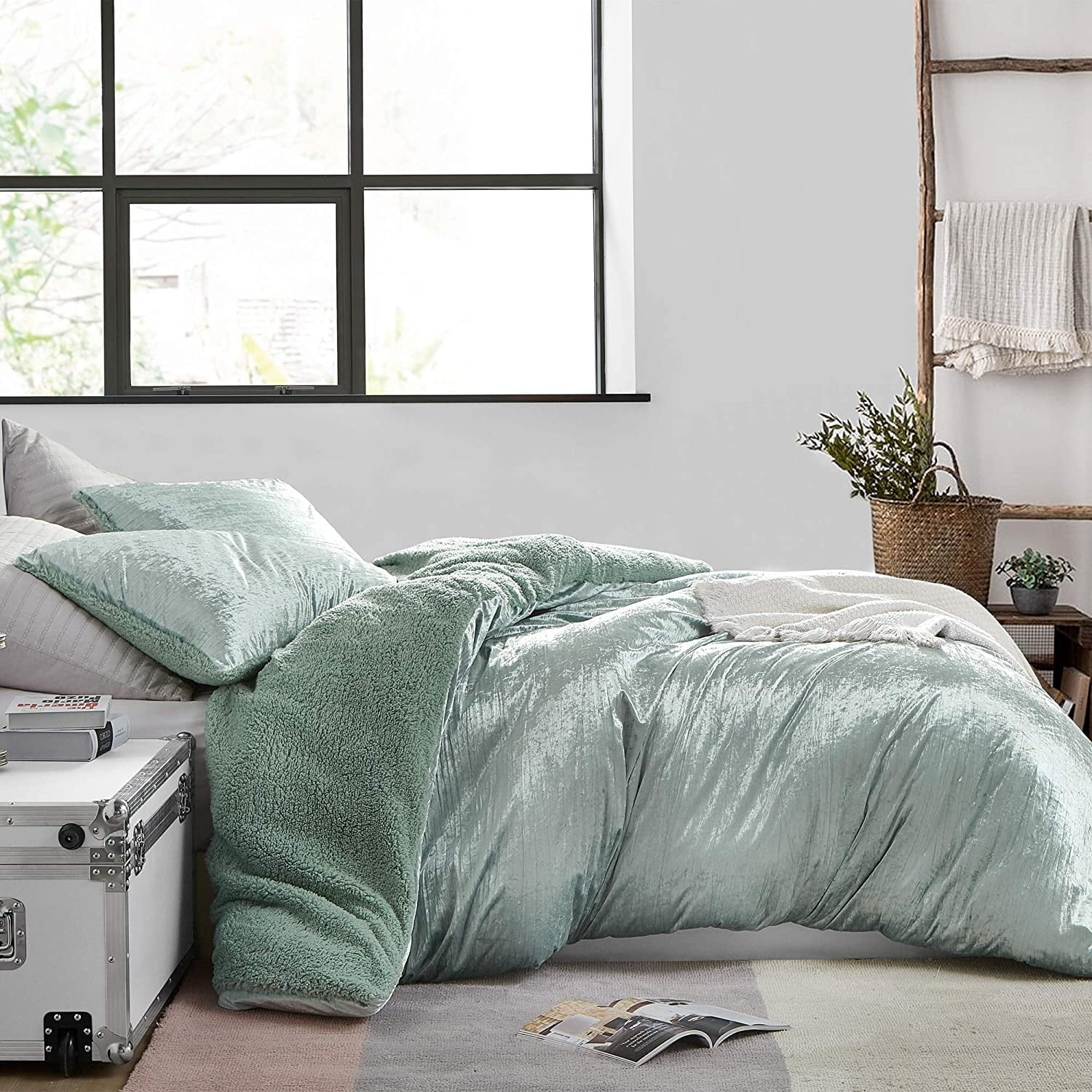 Coma Inducer Velvet Crush - ® Oversized Duvet Cover Set - Crinkle Iced ...