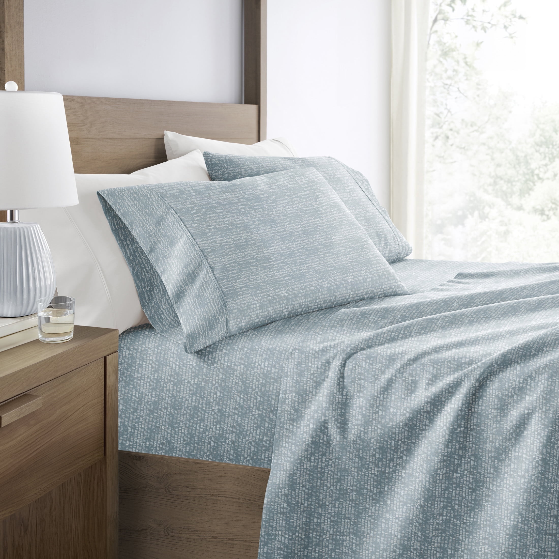 Soft Lines Bed Sheets Set - Breathable and Ultra-Soft in Sky Blue Dash ...