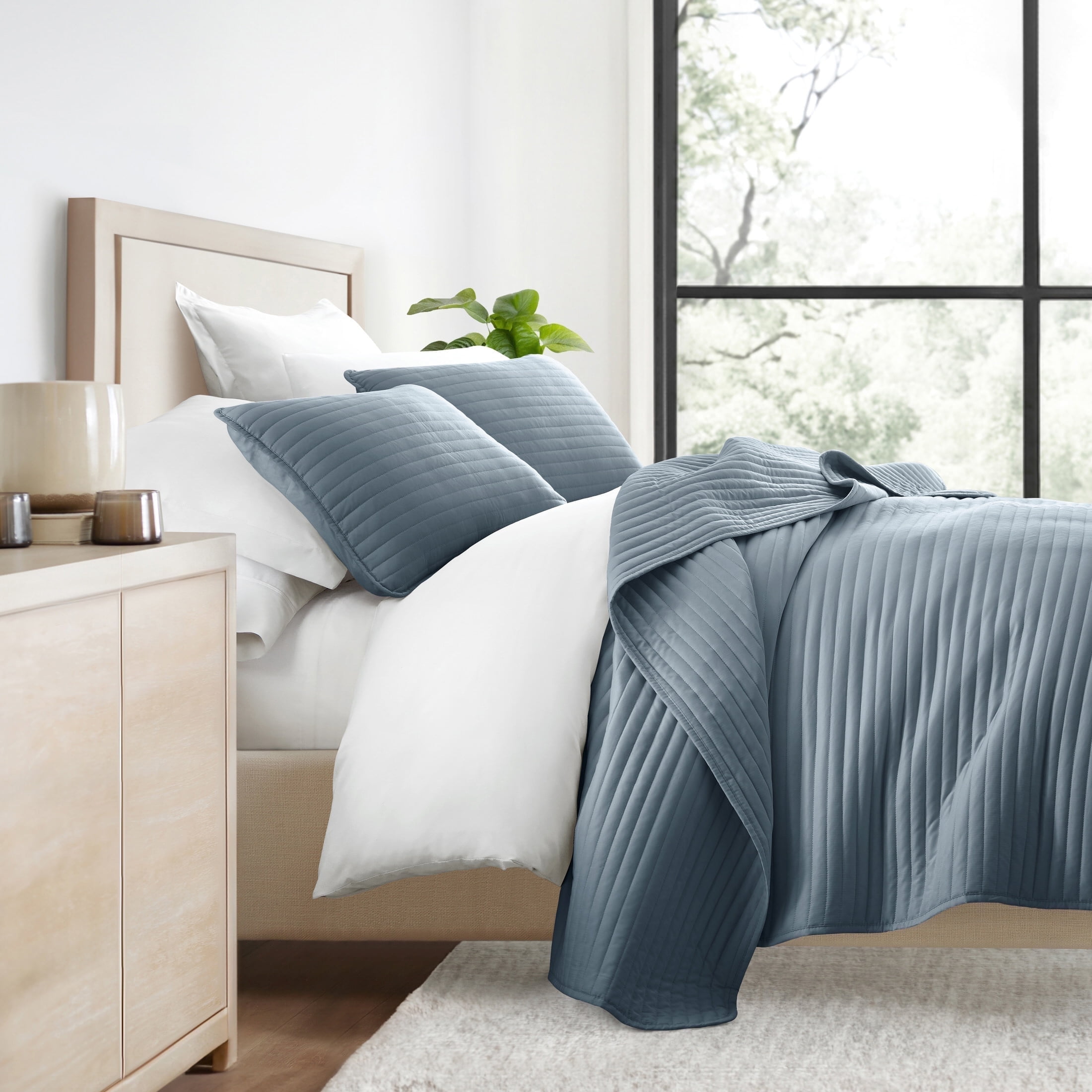 Wrinkle Resistant All Season Quilt Set Coverlet Dusk Blue Striped ...