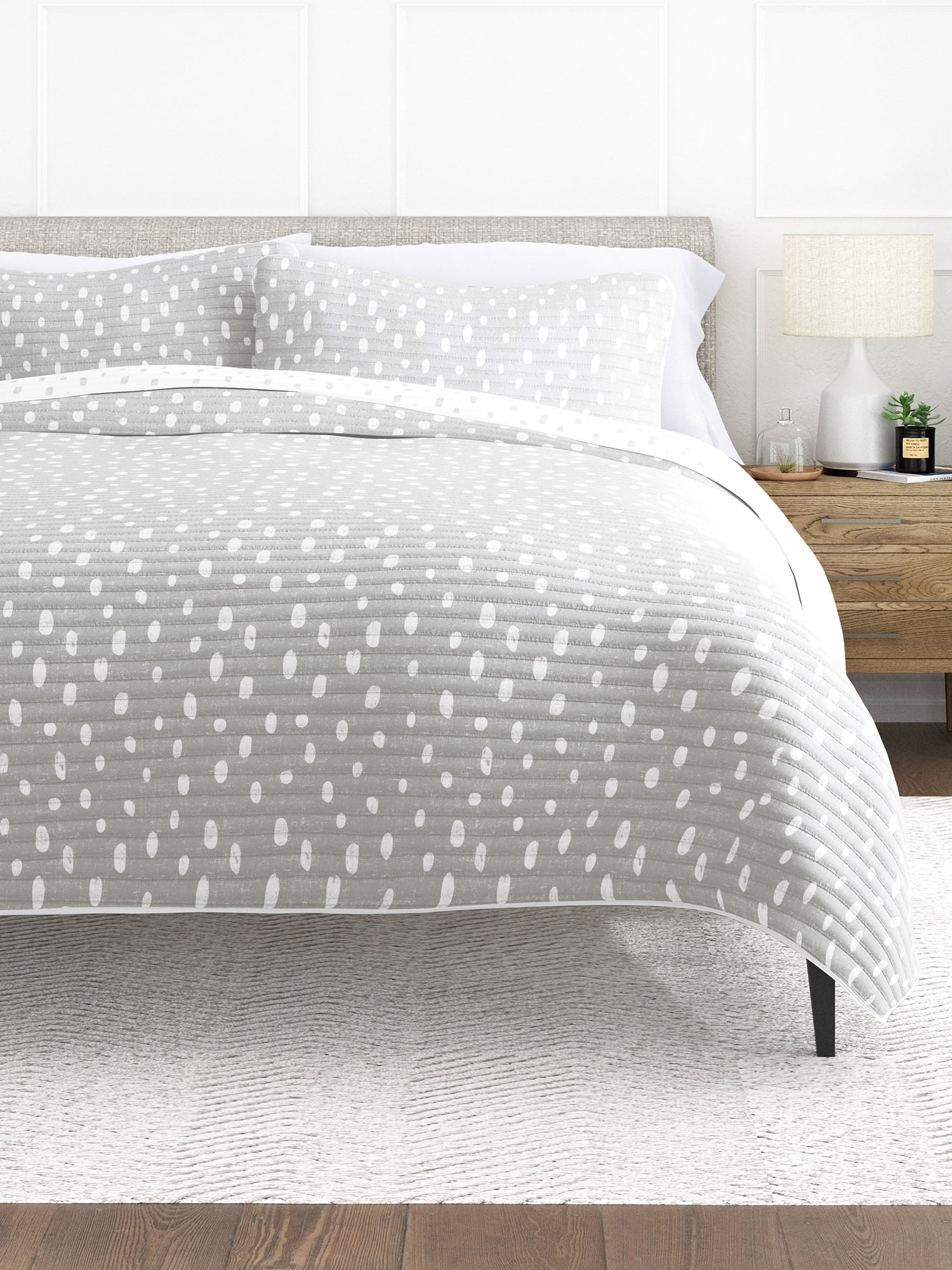 Comfort Canopy Neutral Dots Light Gray Dots Stitched Cotton Quilt, Twin ...