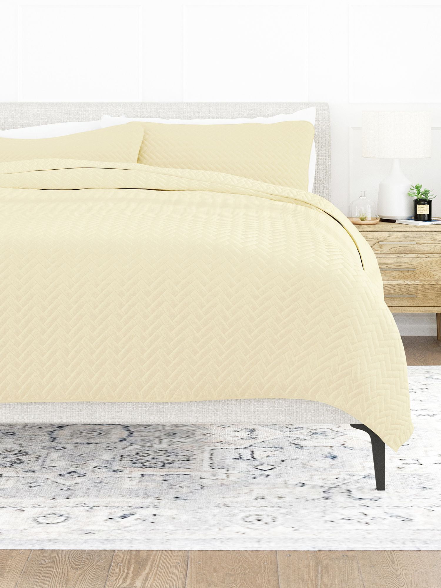 Comfort Canopy - Yellow All Season Herringbone Stitched Quilt Coverlet ...