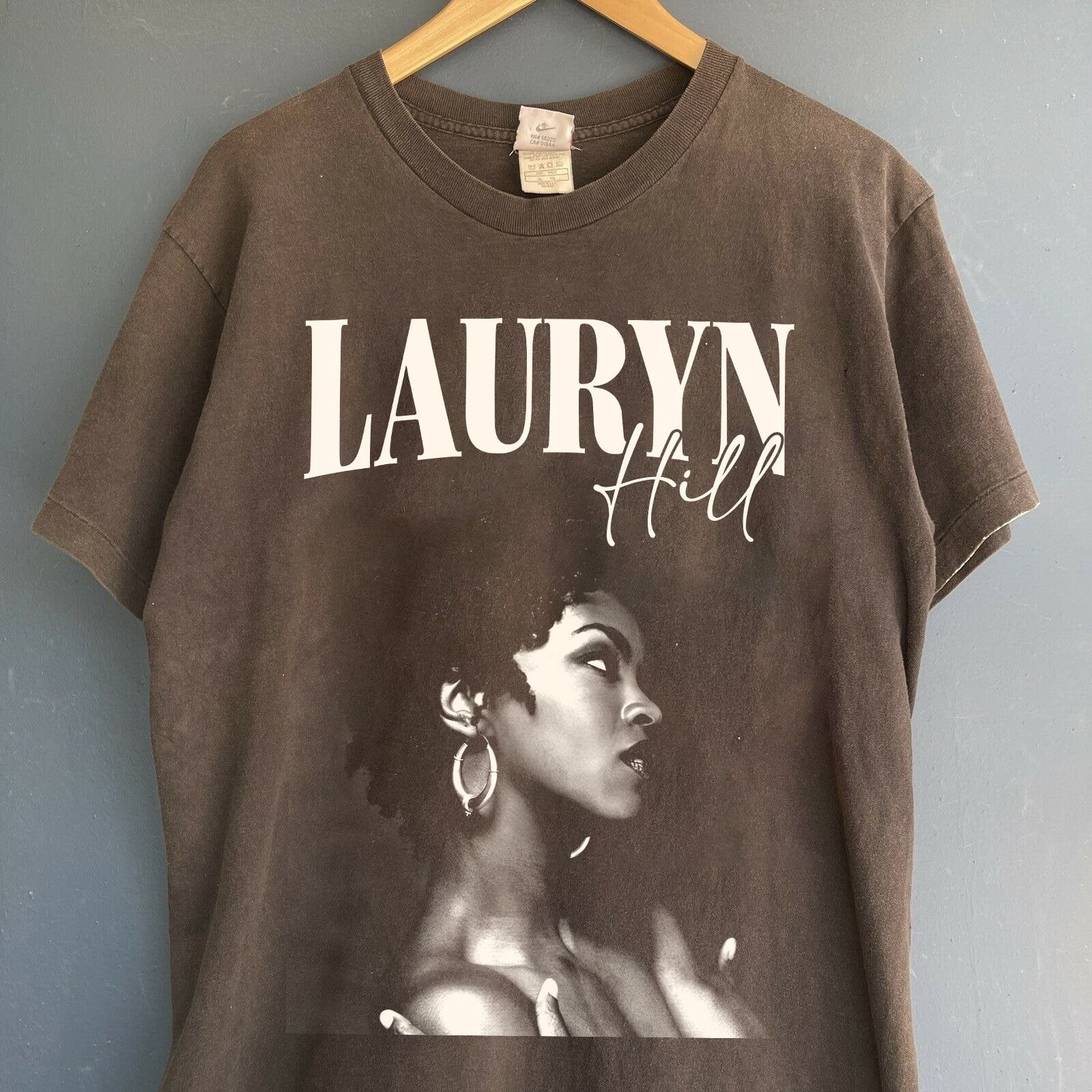 Comfort Color Lauryn 90s Graphic, music Lauryn T-shirt ,singer music ...