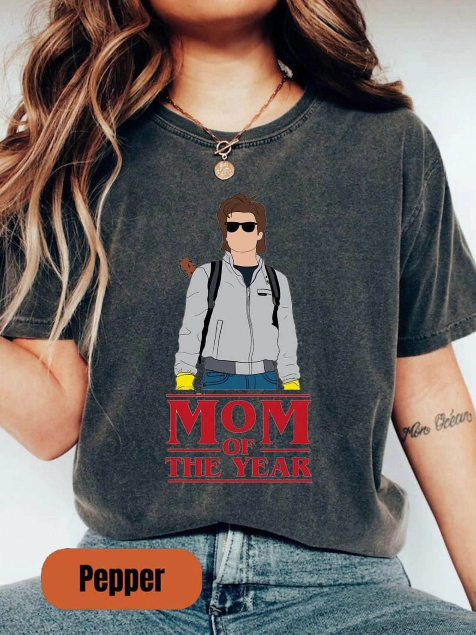Comfort Colors Dark Gray T-Shirt with Cartoon Illustration and "MOM OF ...