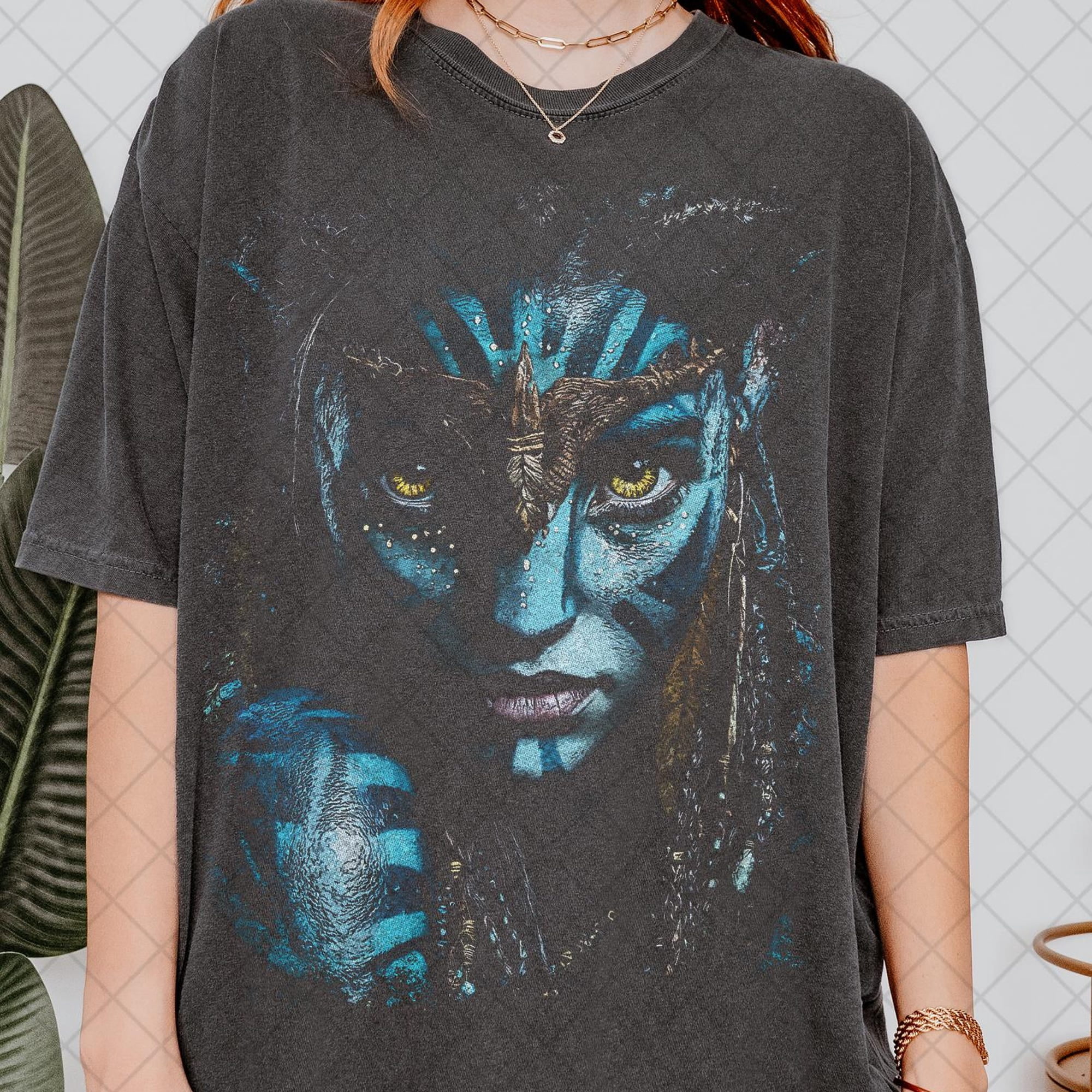 Comfort Colors Neytiri T-Shirt, Avatar The Way Of Water Graphic Tee for ...