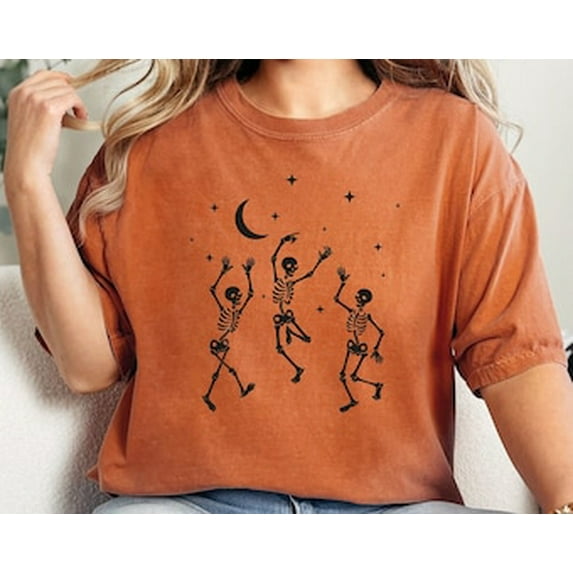 Comfort Colors Winter Holiday Tshirt,Winter Holiday Dancing Skeleton ...