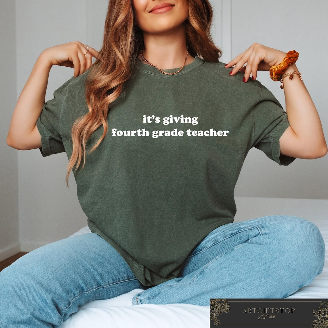 Comfort It's Giving Fourth Grade Teacher Shirt, 4th Grade Teacher ...