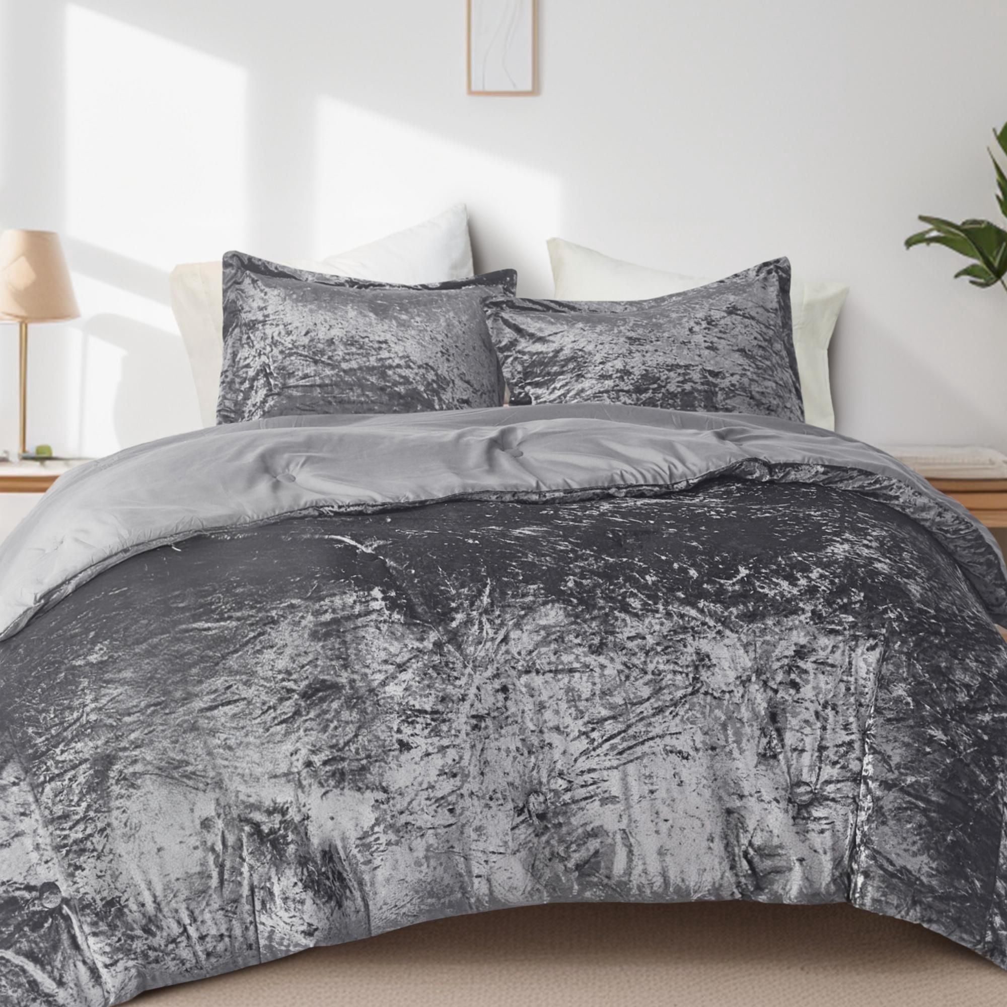 Comfort Spaces Full/Queen Cozy Velvet Comforter Sets, Luxe 3-Piece All ...