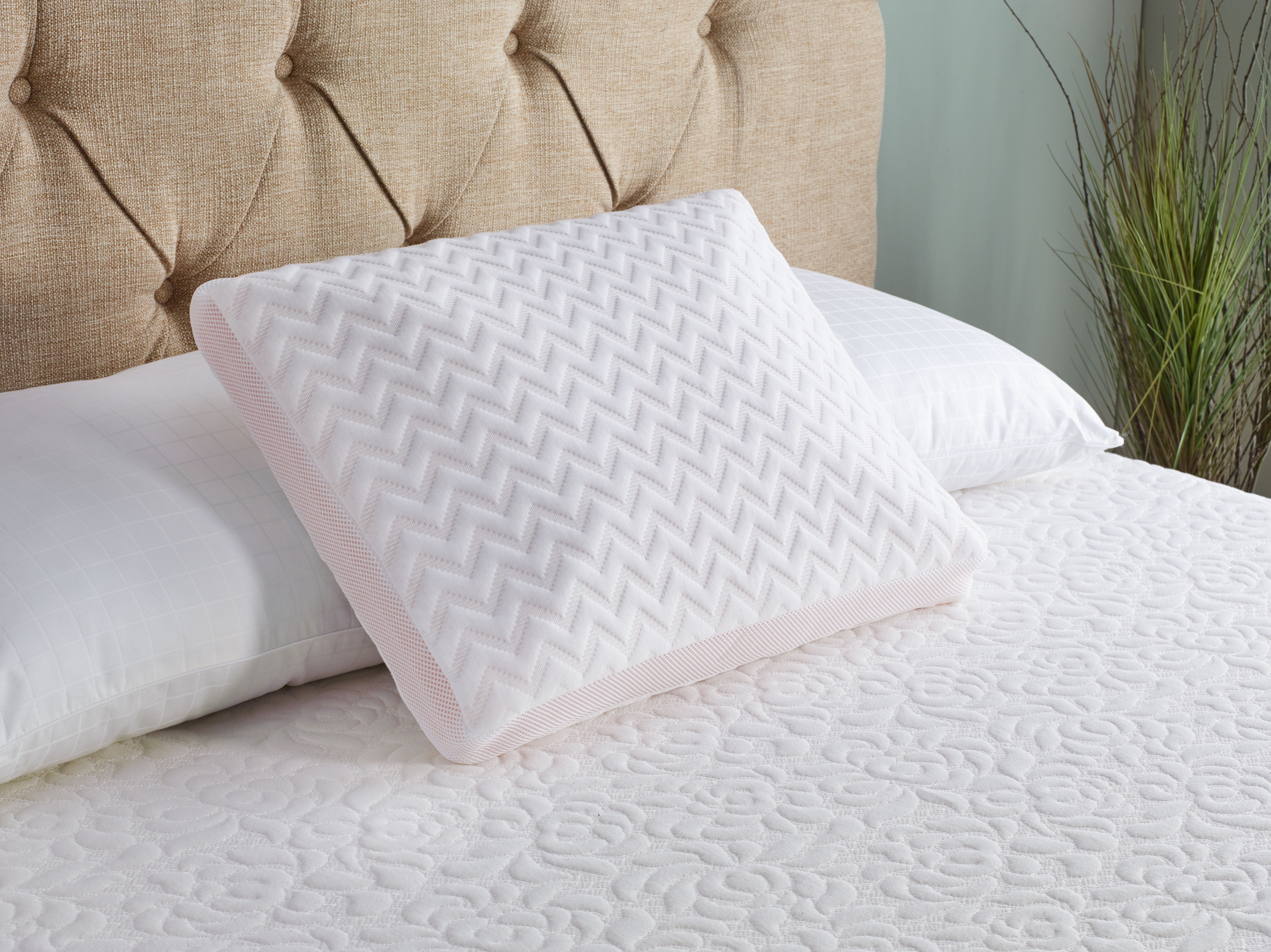 Comfort Tech Side Sleeper Pillow featuring Tranquil Memory Comfort Tech Side Sleeper Pillow featuring Tranquil Memory