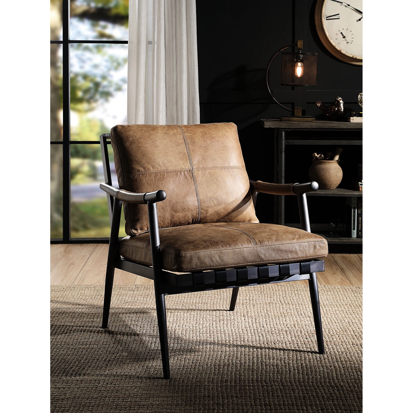 Comfortable Living Chair / Soft Leather Upholstery, Metal Frame ...