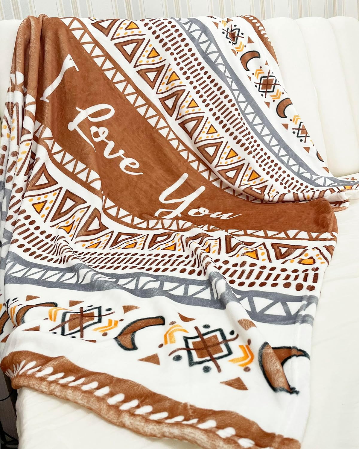 Comfy Plush Blankets and Throws for Sofa, Best Birthday for Mom Women ...