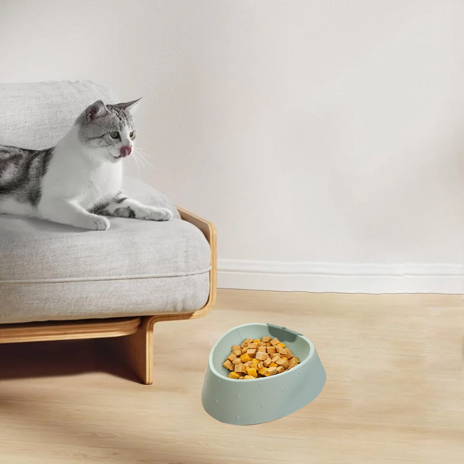 Comic Strip Strawberry Cats Bowl, Pet Feeder, Non-slip Plastic Pet Bowl ...