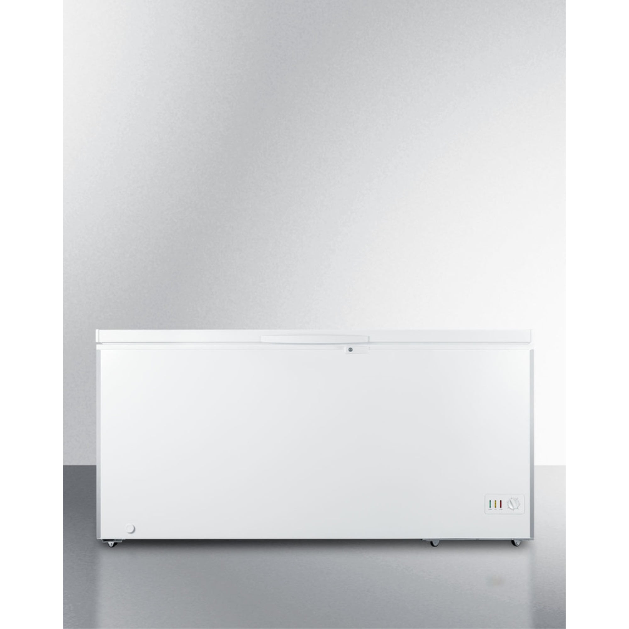 Commercially listed large capacity manual defrost chest freezer with ...