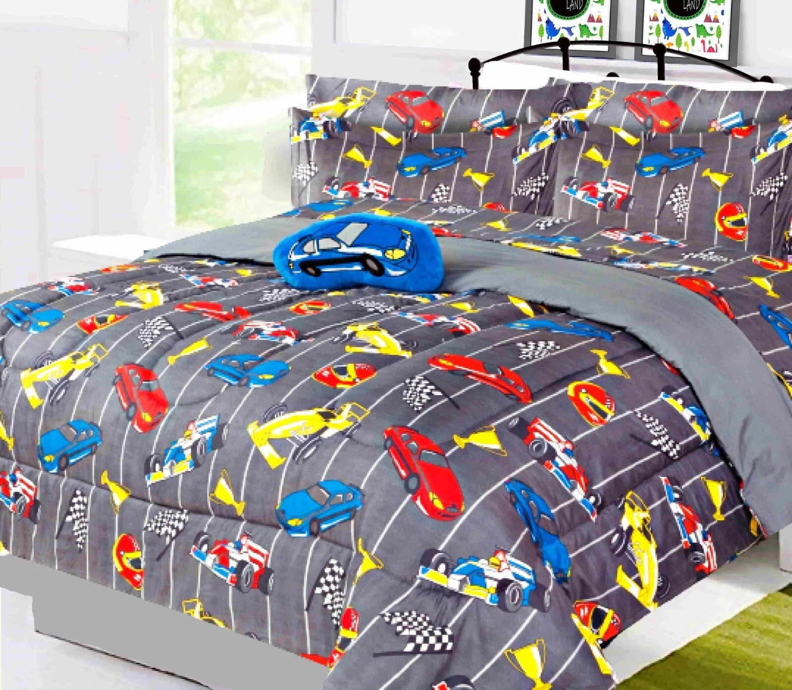 Gorgeous Home LINEN Flip & Snuggle Reversible Full Size Racing Car ...