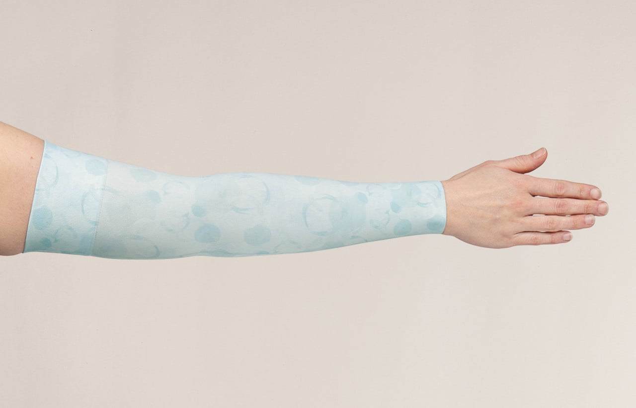 Compression Arm Sleeve for Women - Bubbles - 20-30mmHg - Long - Medium ...
