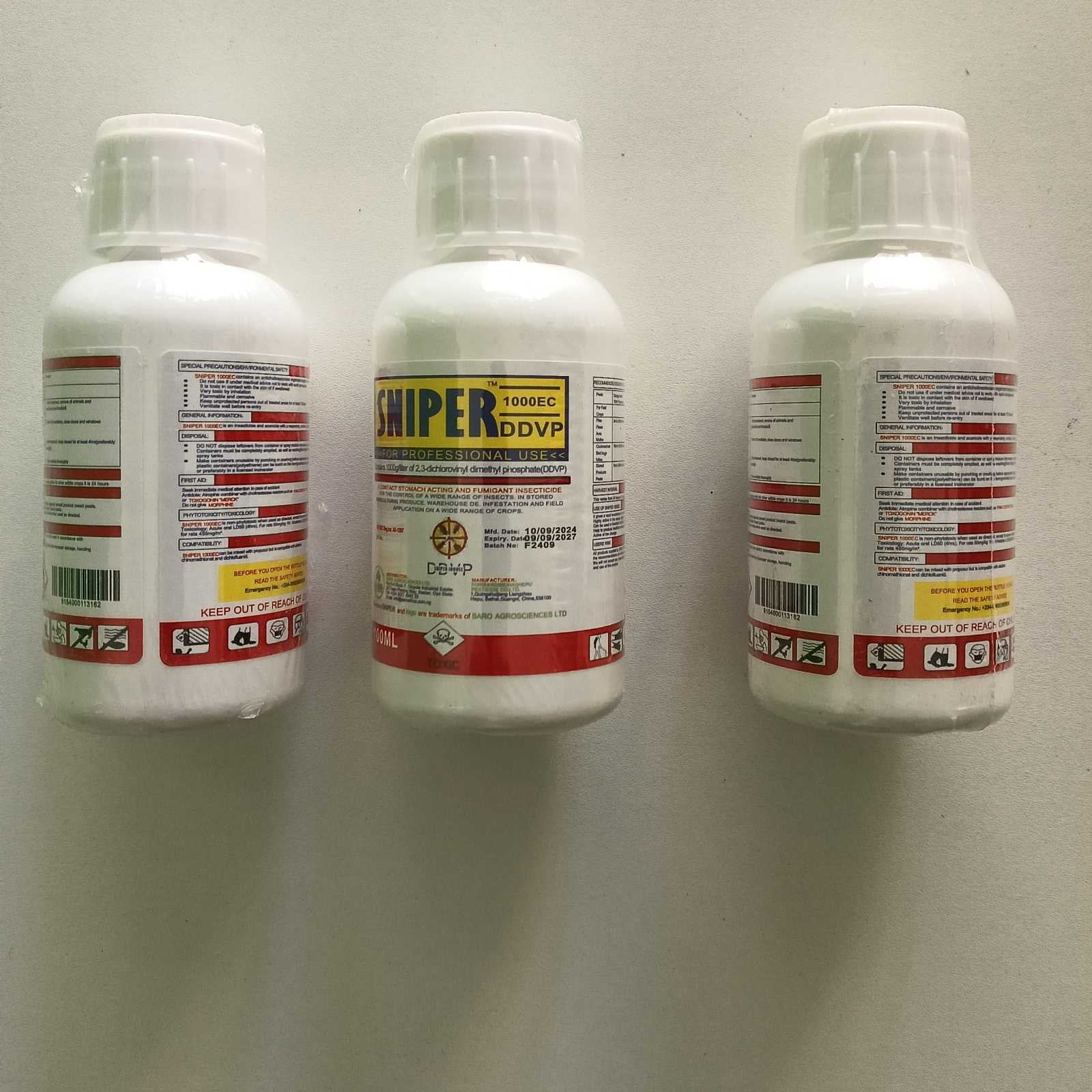 Concentrated insecticide that kills more than 100 kinds of indoor and ...