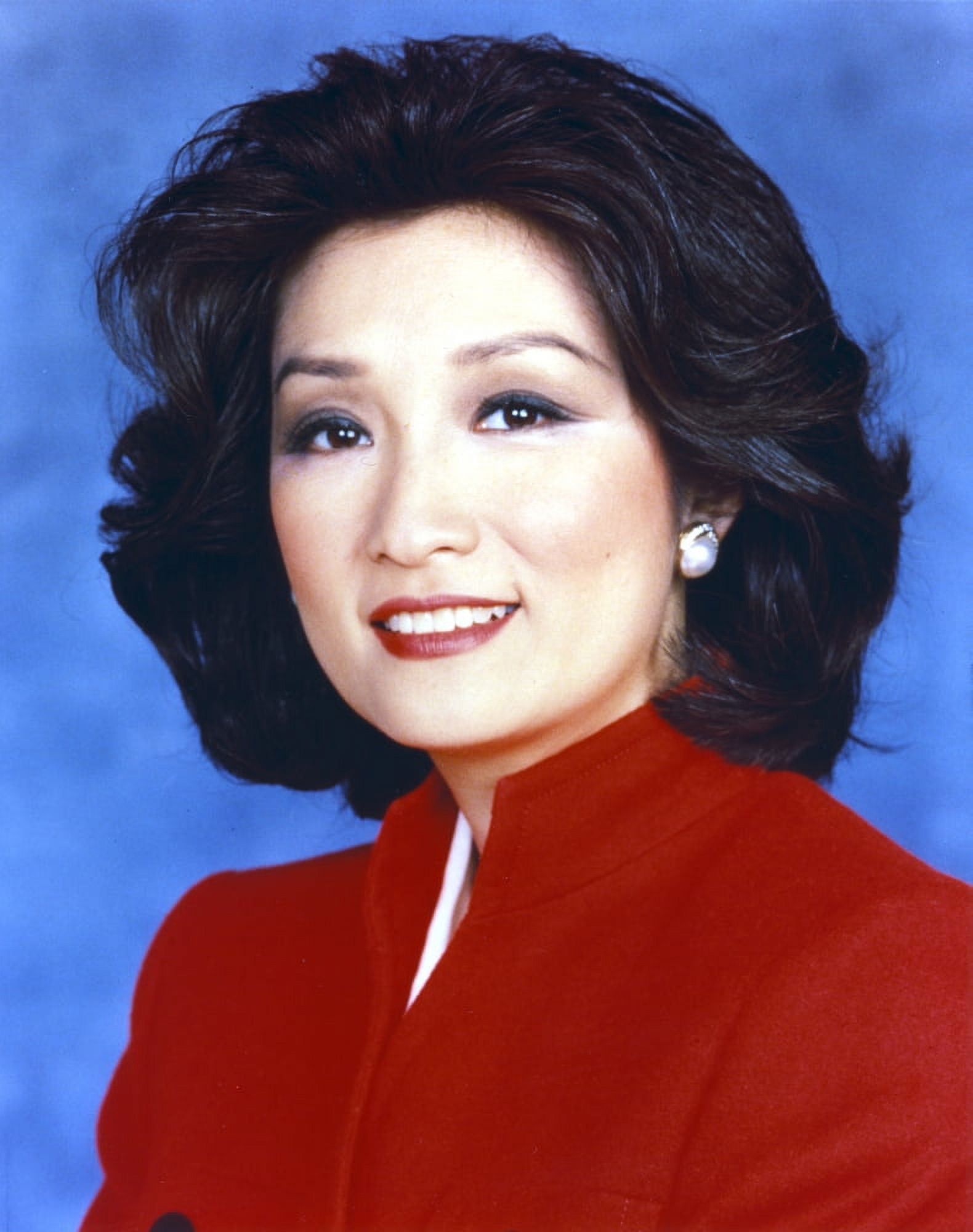 Connie Chung Portrait in Blue Background Photo Print (24 x 30 ...