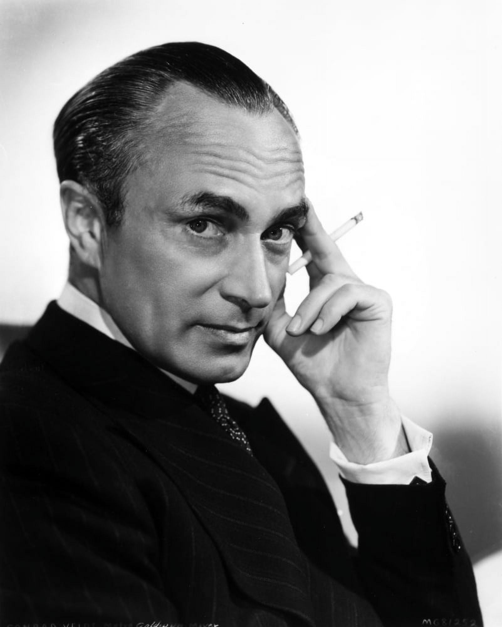 Conrad Veidt in Black Suit Close Up Portrait Photo Print (8 x 10 ...