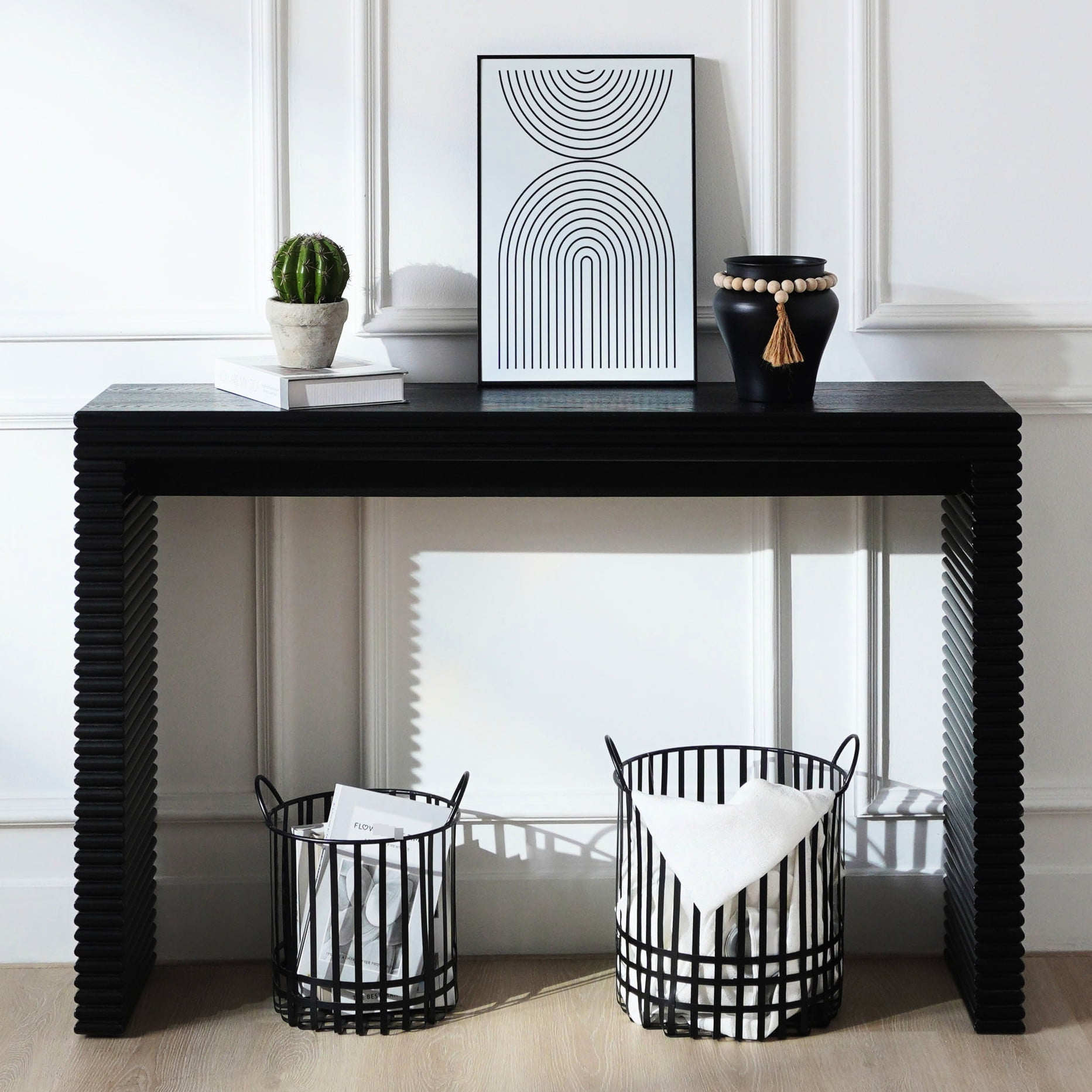 Console Table with Ribbed Detail+Stable Structure"-"Everyday Use+Hold ...