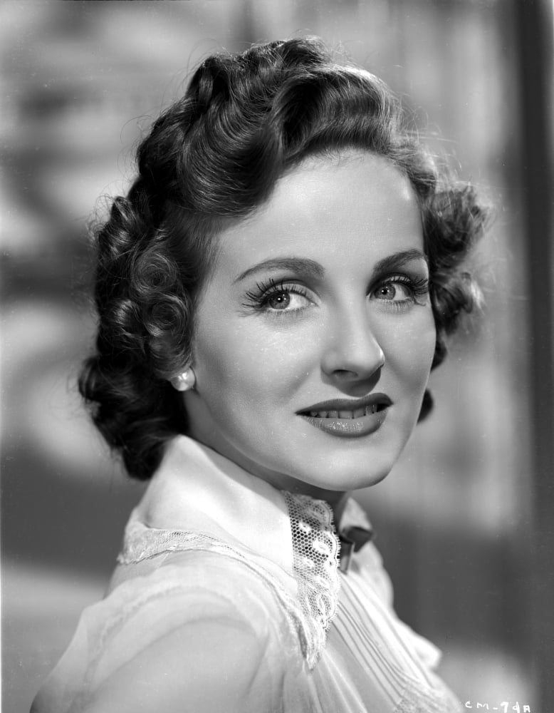 Constance Moore on a smiling Portrait Photo Print (8 x 10) - Walmart.com