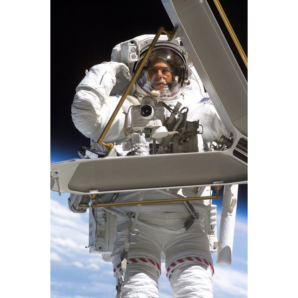 Construction Work On International Space Station. Astronaut Lee Morin ...