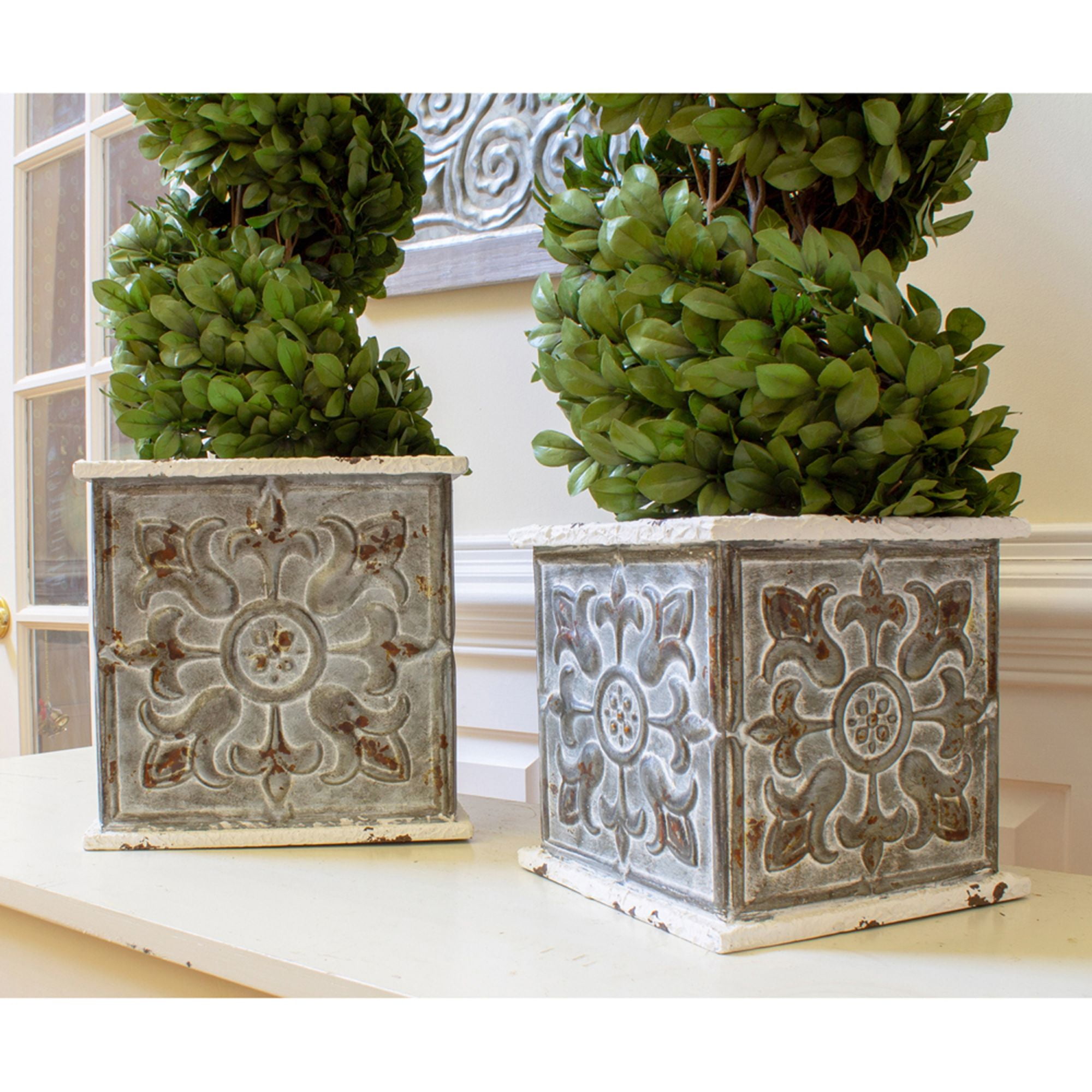 Contemporary Home Living Set of 2 Gray and White Square Planters ...