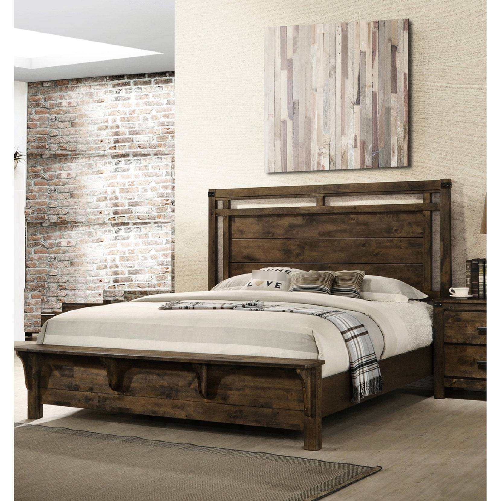 Contemporary solid wood king bed with bench footboard / Perfect for ...