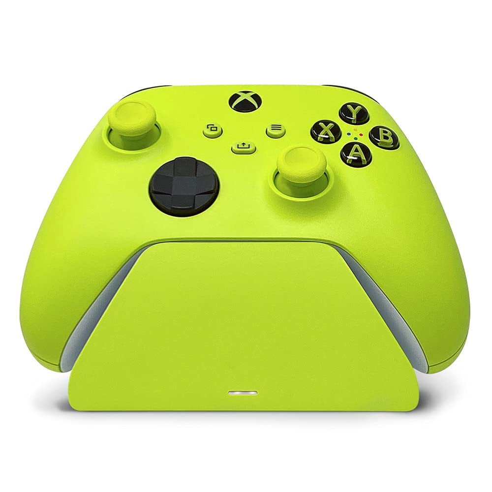 Free Shipping! Controller Gear Universal Xbox Pro Charging Stand ...