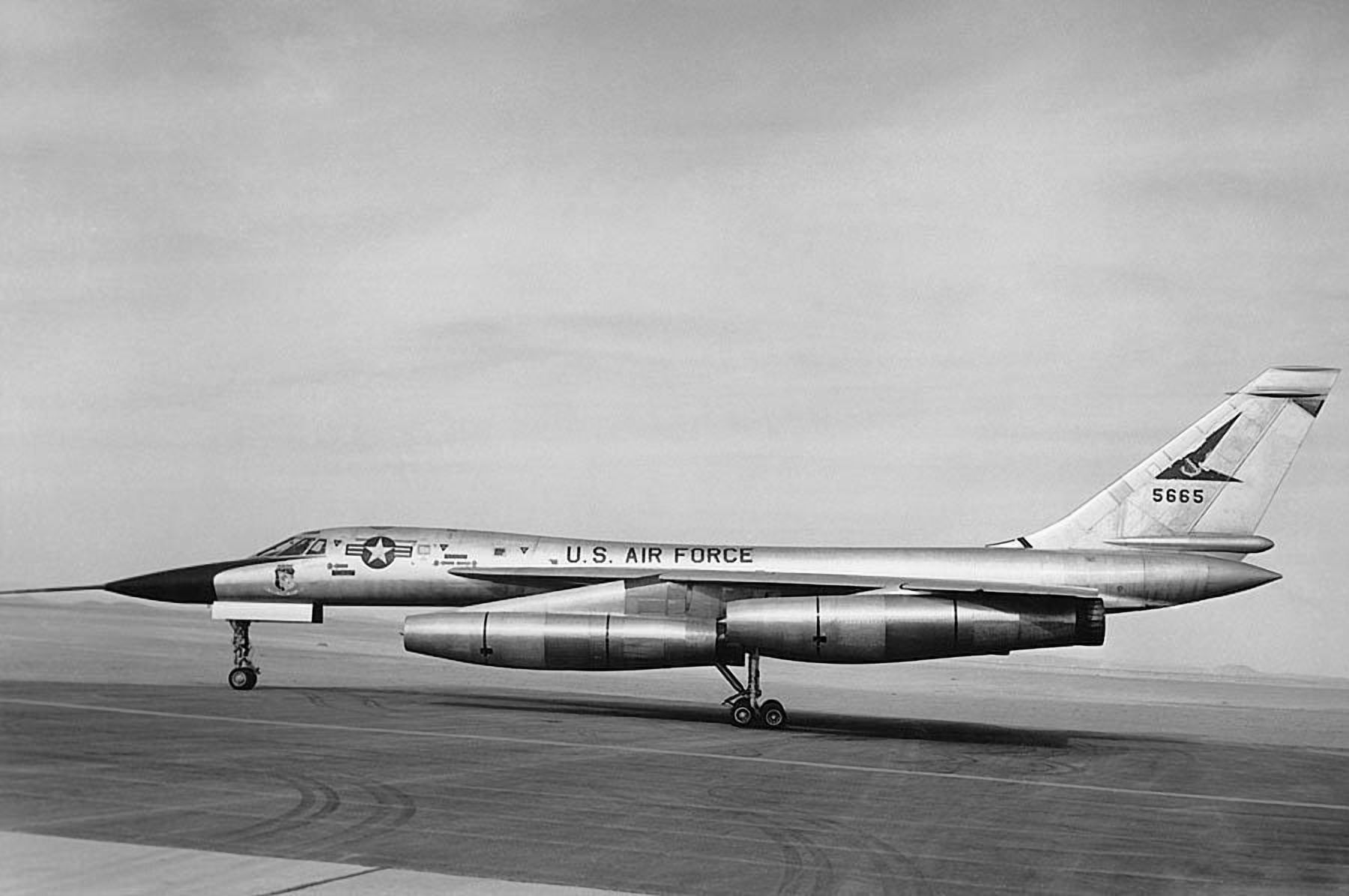 Convair B-58 Hustler Bomber Side View - 1 - 24x36 Inch Glossy Laminated ...
