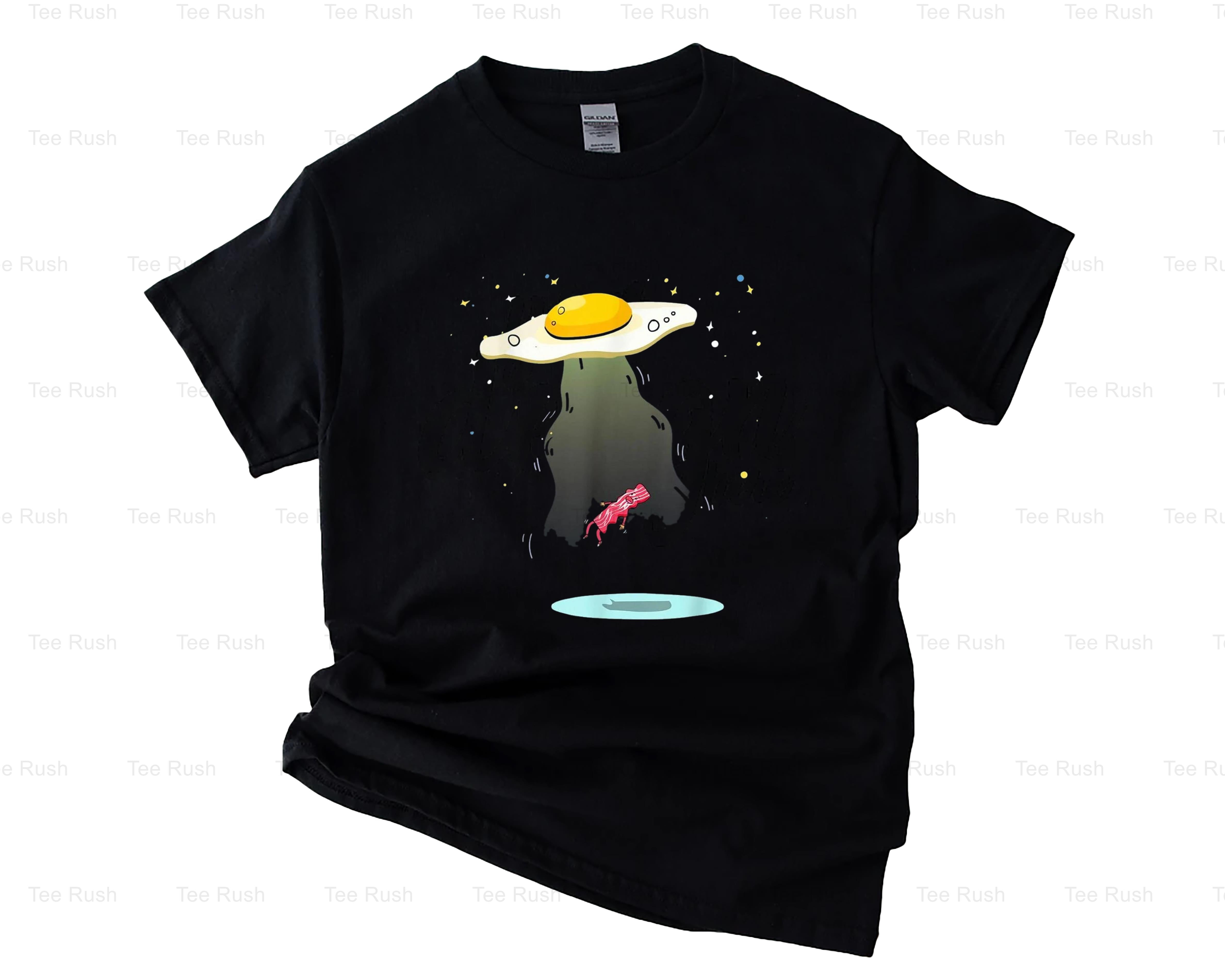 Cool Egg Abducting Bacon Funny UFO Breakfast Food, Alien, Humor, Gift,T ...