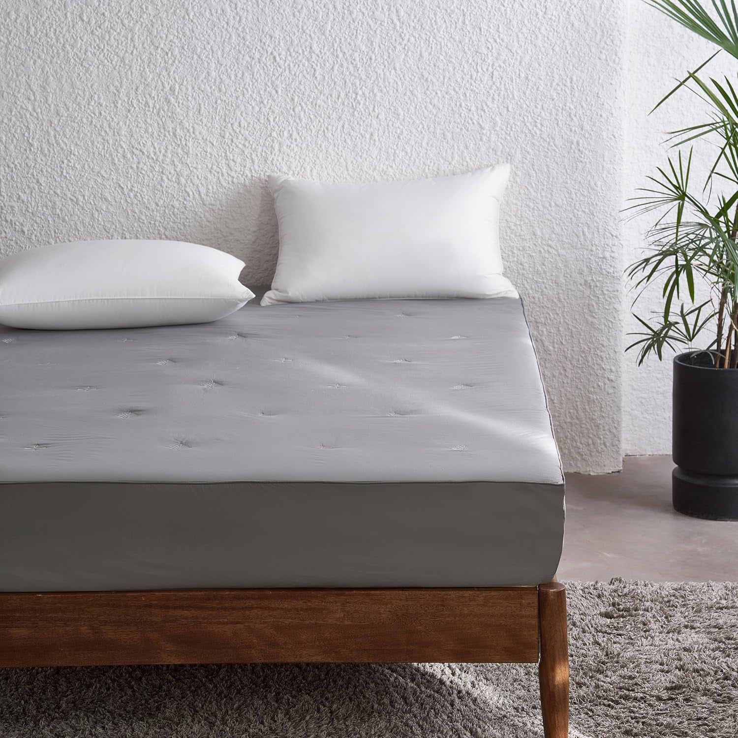 Cooling Quilted Fitted Mattress Protector Cover with Elastic Corners ...