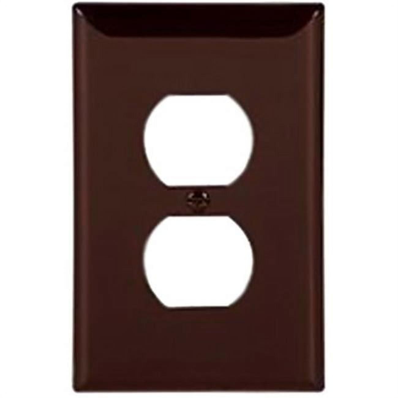 Cooper Wiring 1 Gang Fourth Duplex Receptacle Plate - Walmart.com