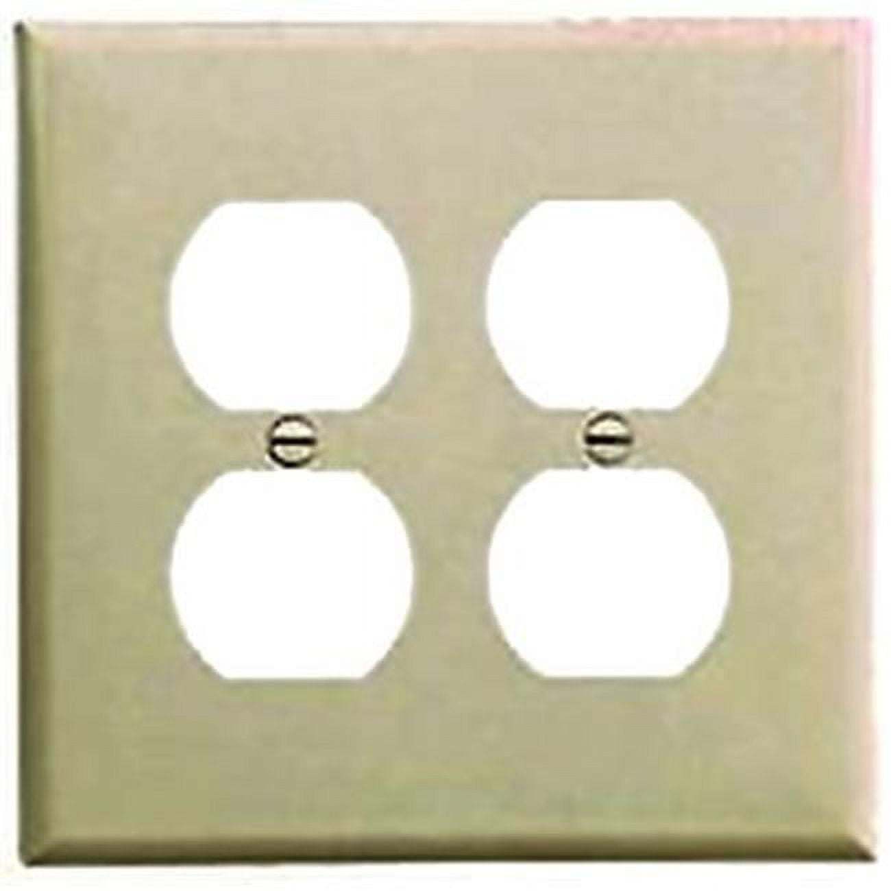 Cooper Wiring Duplex 2-Gang Receptacle - Walmart.com