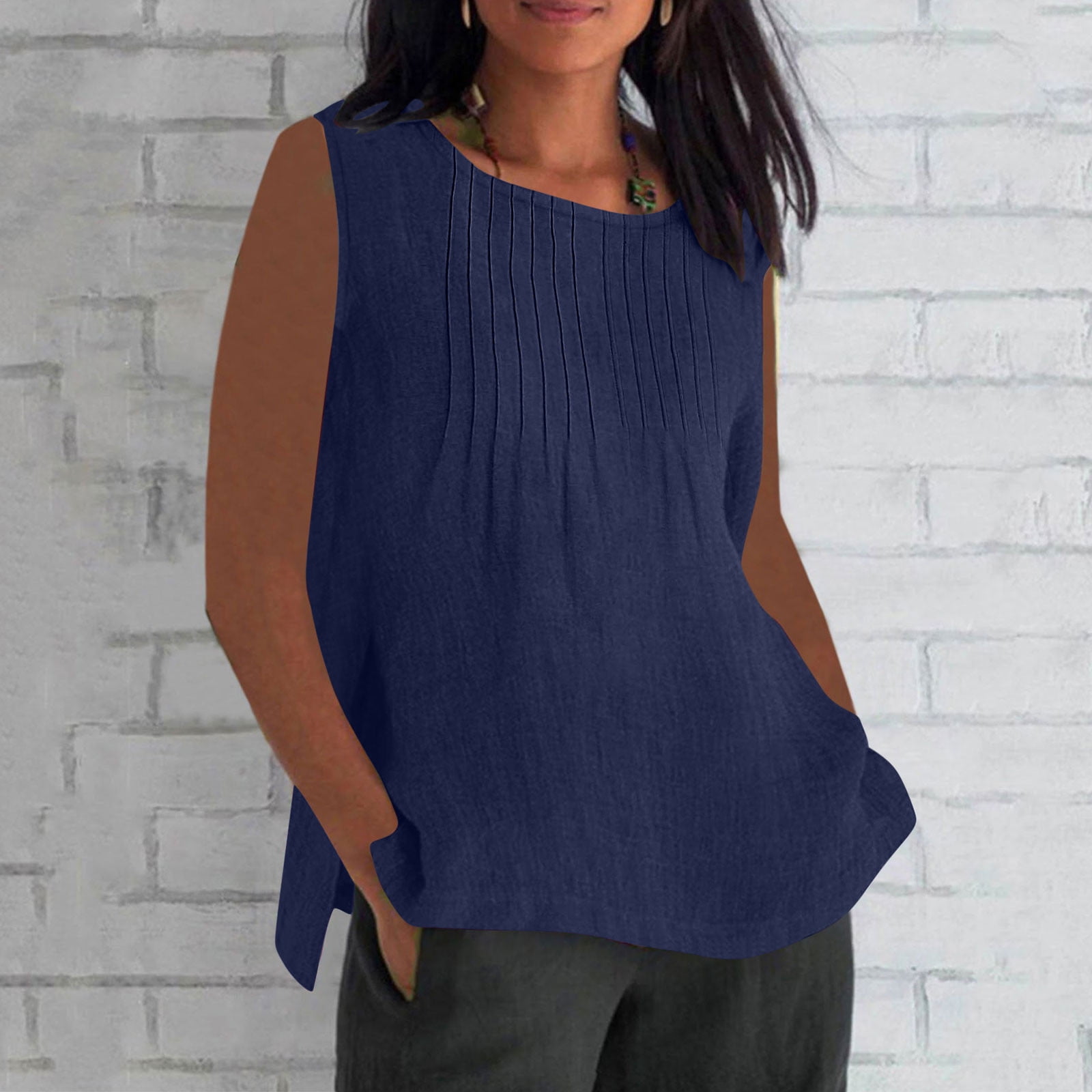 Coorders Women's and Women's Plus Cropped Sleevesless Tops, Round Neck ...