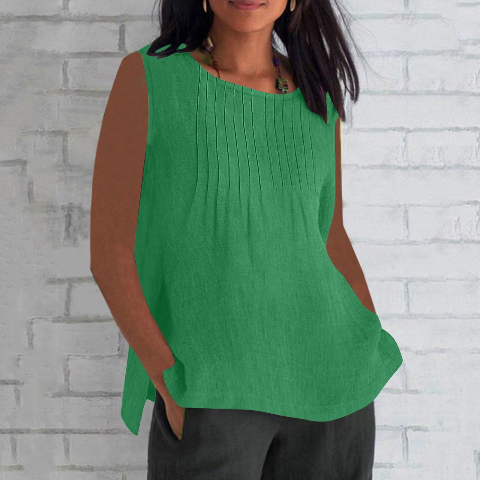 Coorders Women's and Women's Plus Cropped Sleevesless Tops, Round Neck ...